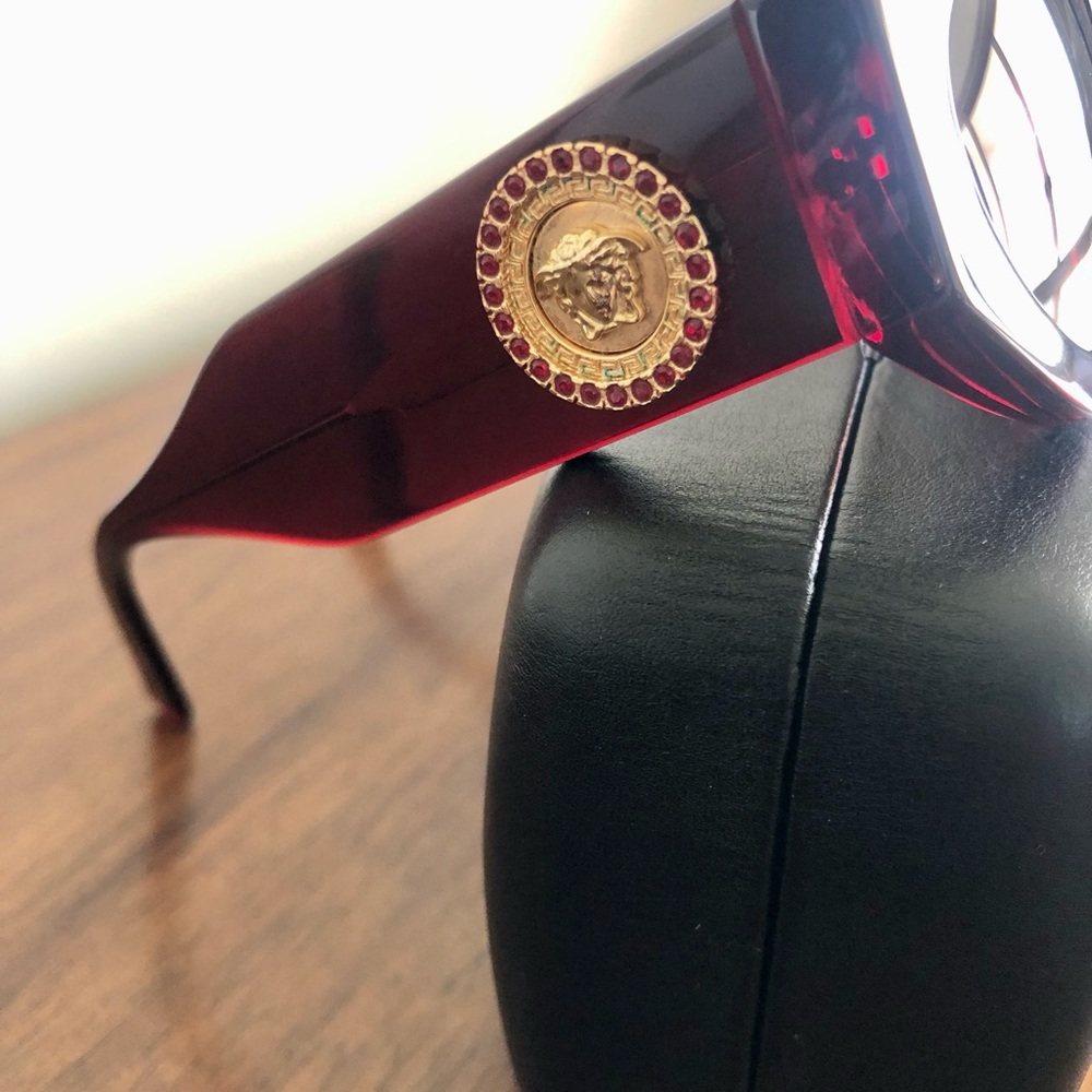 Versace Tribute Sunglasses In Burgundy. Authentic Ver… - Gem
